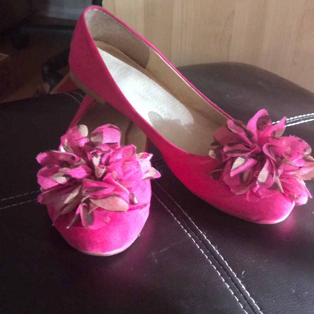 Flat Hot Pink Shoes - Gem